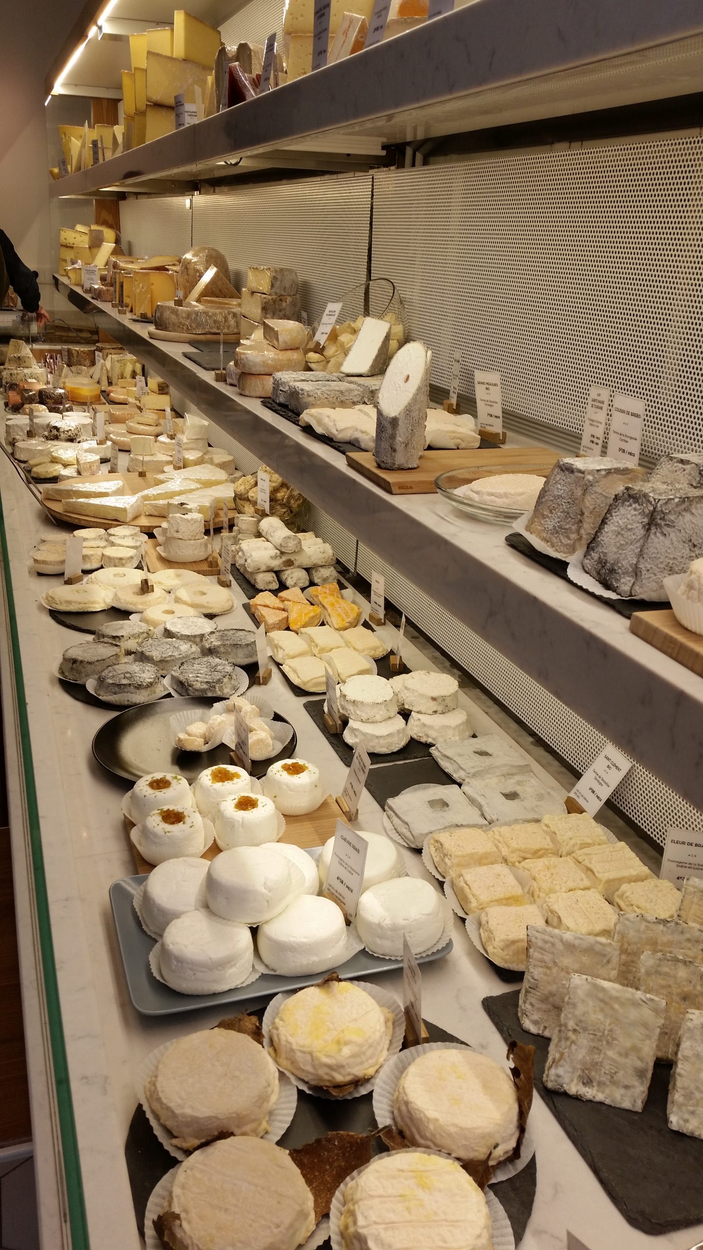 Cheese in Paris: An Insider’s Tour – Makers and Mongers